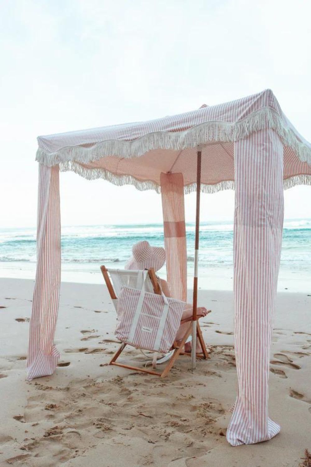 Stylish Beach Cabanas & Tents For Hot Summer Days