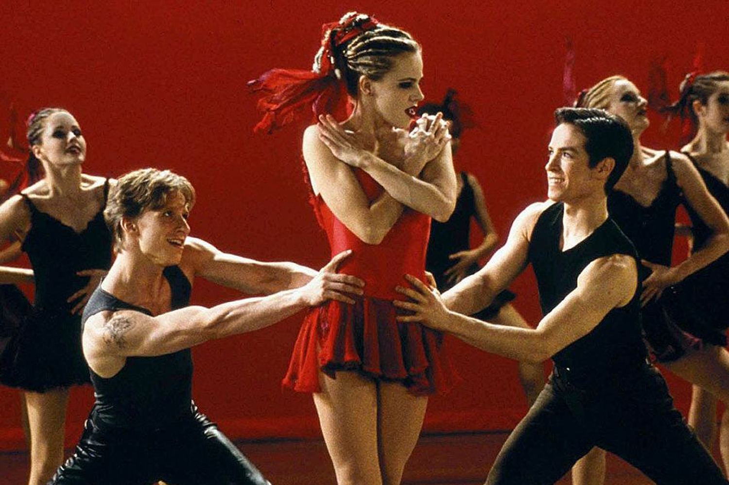 'Centre Stage' TV Series: Everything To Know